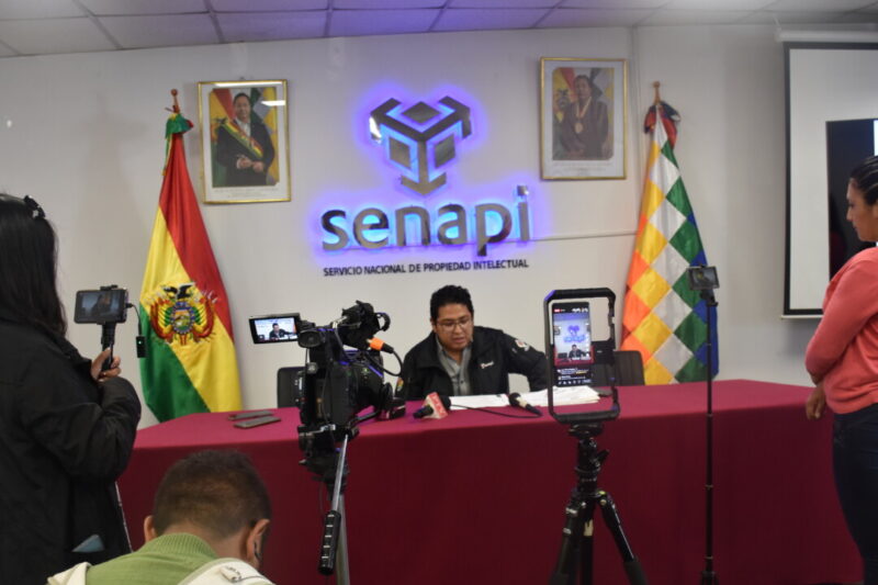 SENAPI SE SUMA A LA ERA DIGITAL CON LA IMPLEMENTACION DE LA FIRMA ...